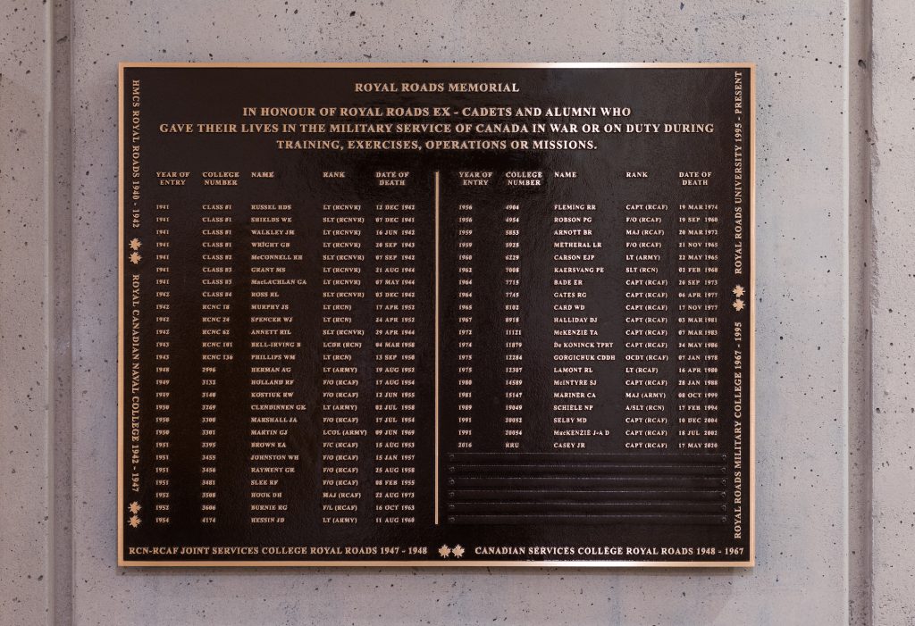 MEMORIAL PLAQUE UNVEILED AT ROYAL ROADS HOMECOMING – eVeritas